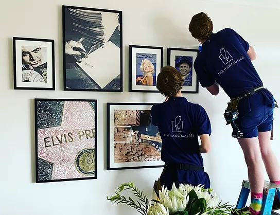 Frame Hanging - Quick Handyman Services Dubai-Electrician-Plumber-Carpenter